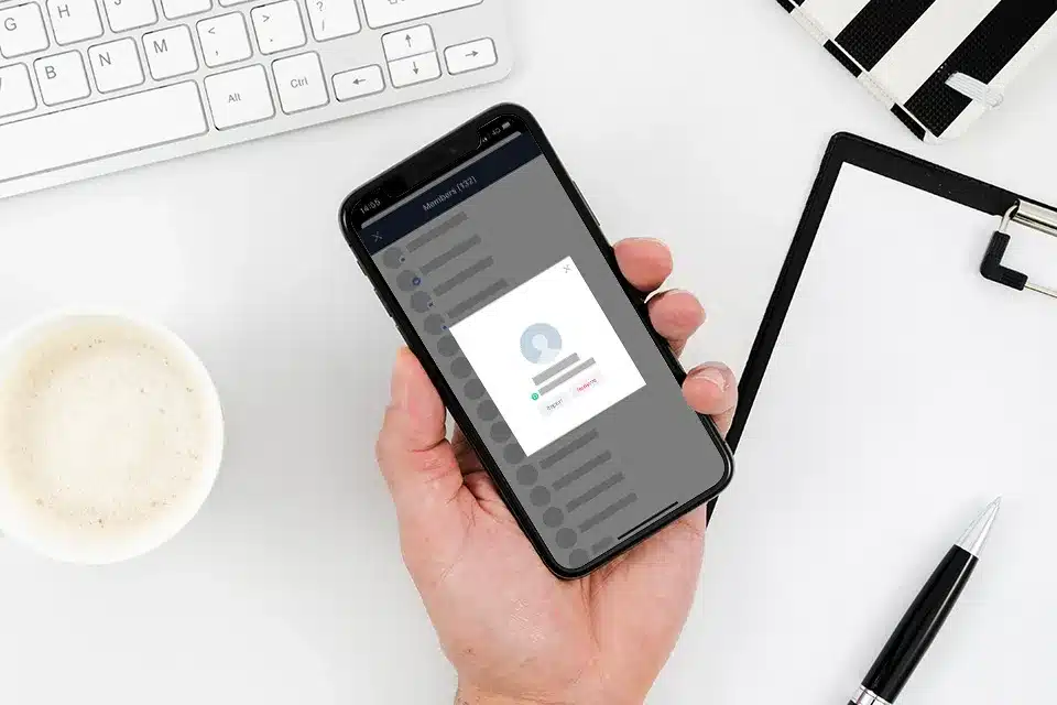 วิธีลบหรือแบนสมาชิกใน Open Chat (LINE Square เดิม) - RealSmart Academy